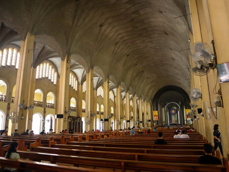 Baclaran Church (National Shrine of Our Mother of Perpetual Help ...