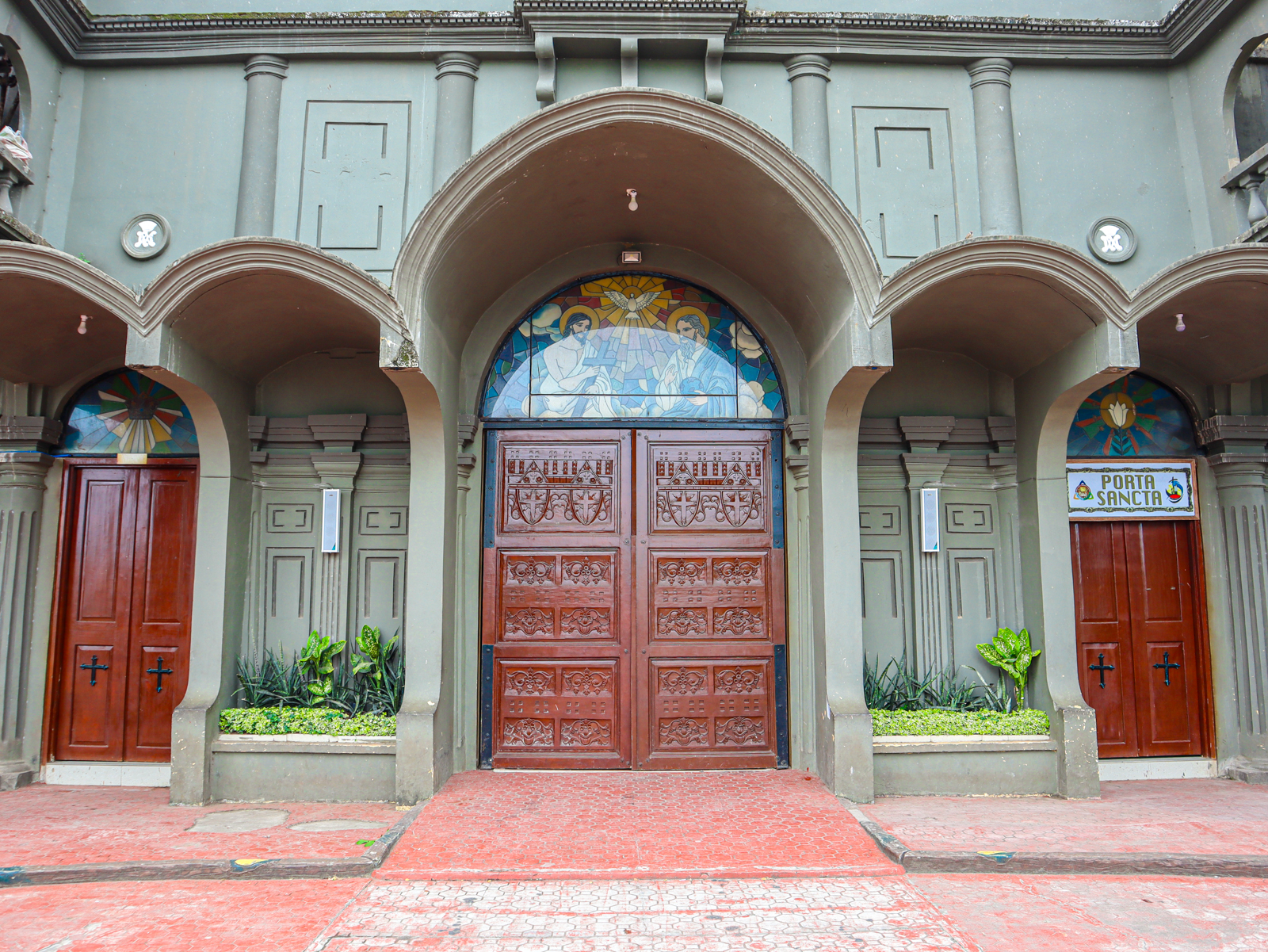 Most Holy Trinity Parish - Alangalang, Leyte, Philippines - Simbyahero